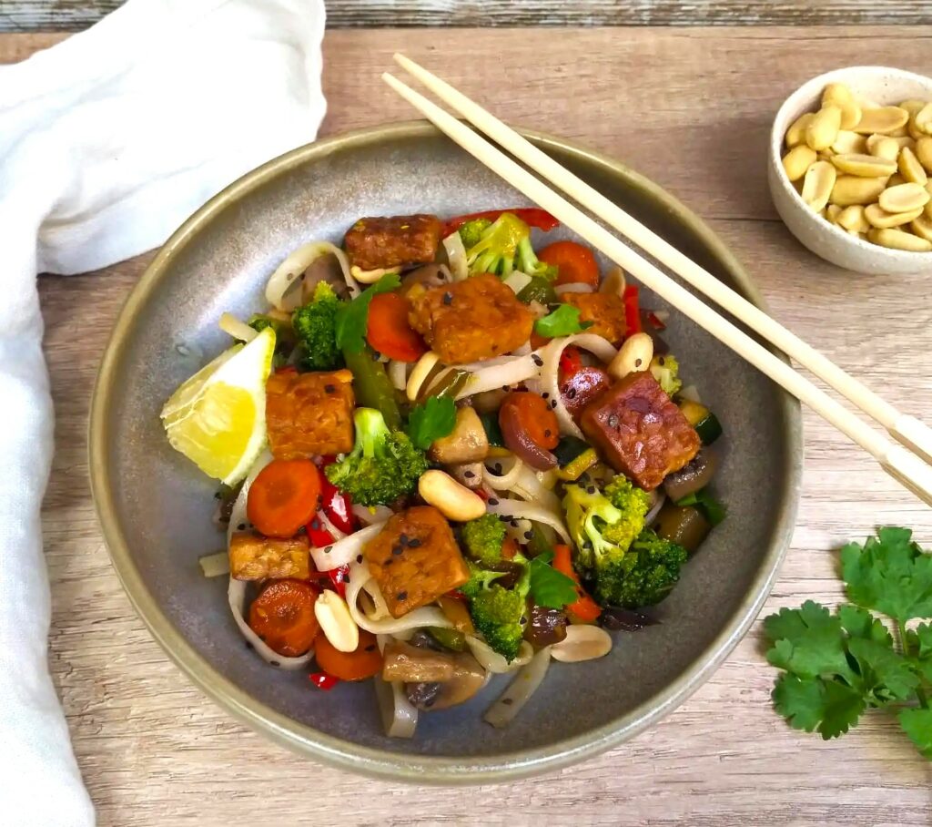 TEMPEH DE GARBANZO MACERADO CON TAMARI-VEGETALIA 170g - Vegan Point